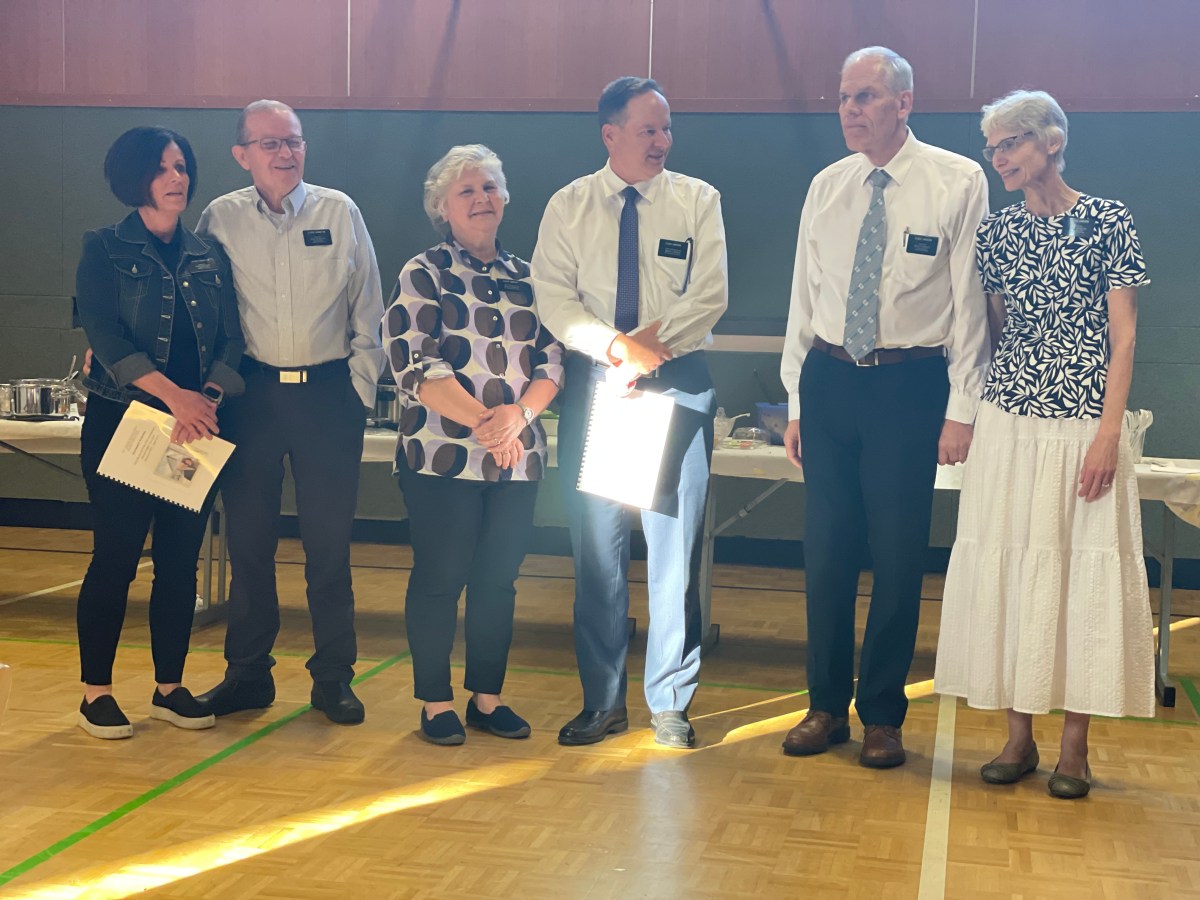 Potluck and Departing Missionaries – Our Frankfurt Germany Mission